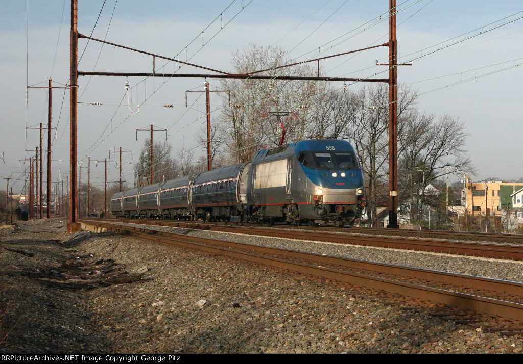 Amtrak train 56(15)